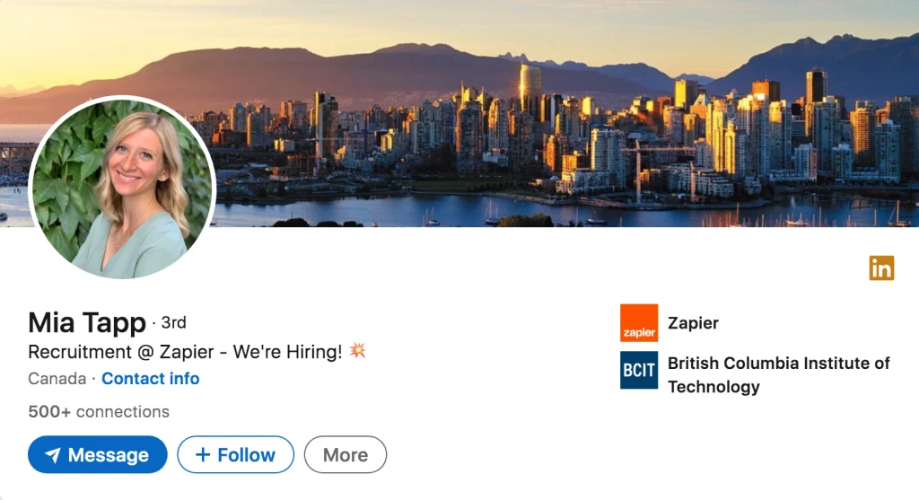 10 Pro Tips on How To Create Visually Striking LinkedIn Background ...